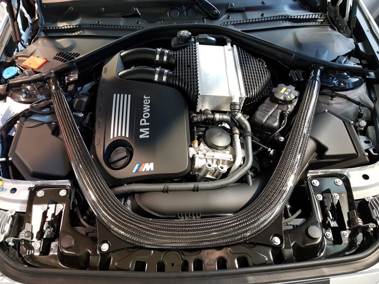 BMWの6桁のエンジン型式名・種類・コードについて調べてみた^^「N20B20B」や「S55B30A」の意味は？ – Evening Sky ...