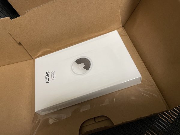 BMW刻印入りApple「AirTag」が届きました(^^)開封レビュー！ - Evening Sky Engine【BMW ALPINA ...