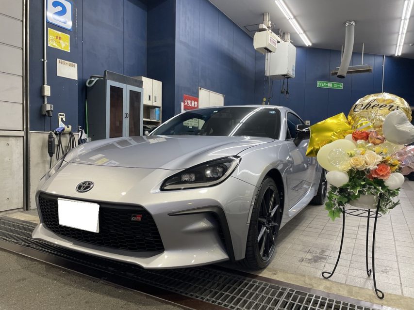 節分にアイスシルバーのTOYOTA GR86(RZ)が納車されました♪ - Evening Sky Engine【BMW ALPINA ...